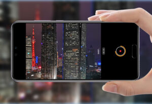 Dlaczego aparat w telefonie sam robi zdjęcia? - Crowdfund